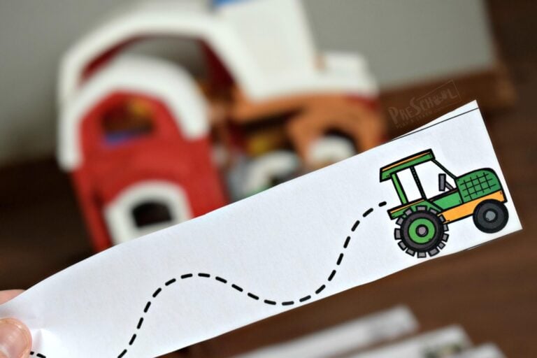 🚜 Free Printable Farm Cutting Activities for Preschoolers pdf