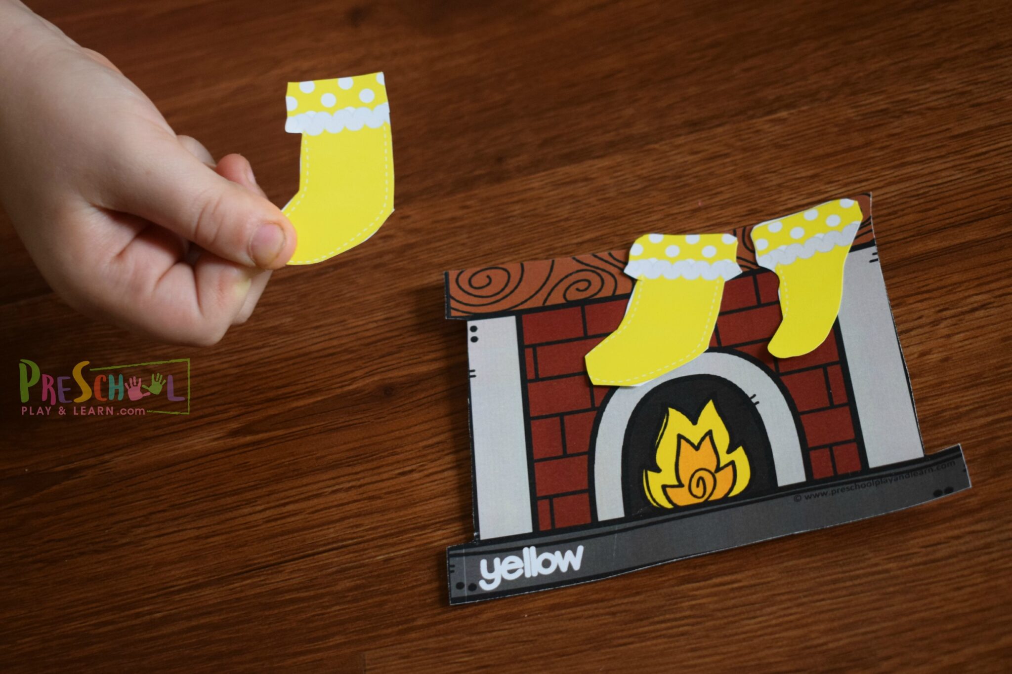 Christmas Math Games for Preschoolers- Matching Color Game