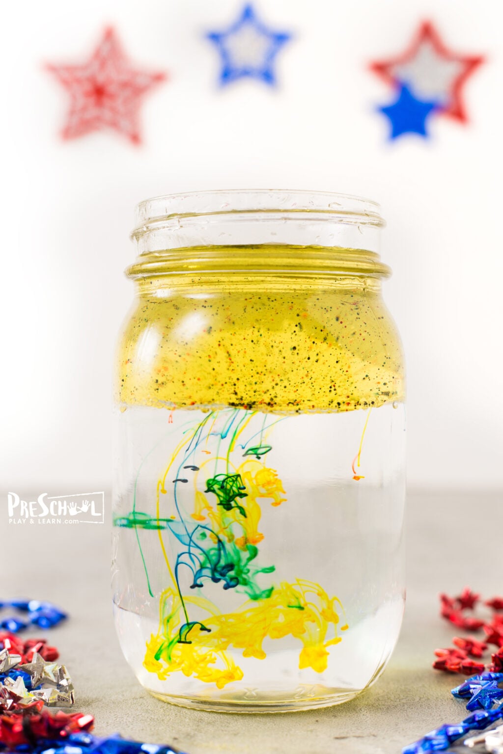 🦅 Fireworks in a Jar - 4th of July Oil and Water Science Experiment