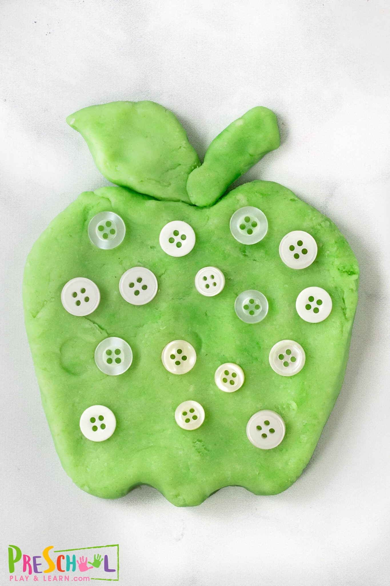 🍏 Fall Apple Scented Playdough Recipe