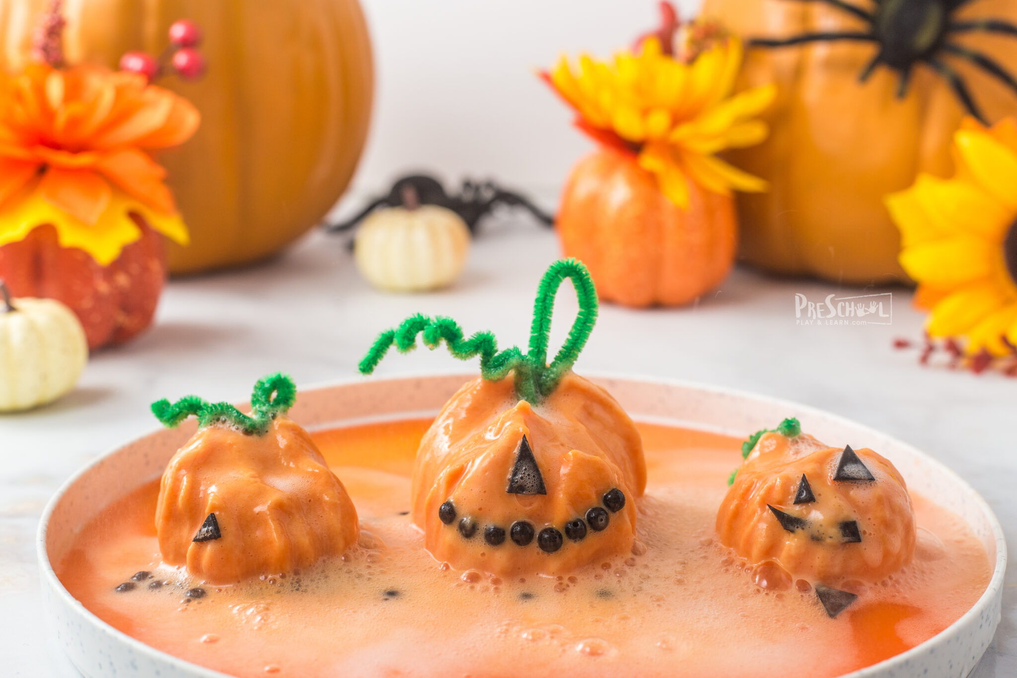 🎃 Melting Pumpkins Science Experiment for October