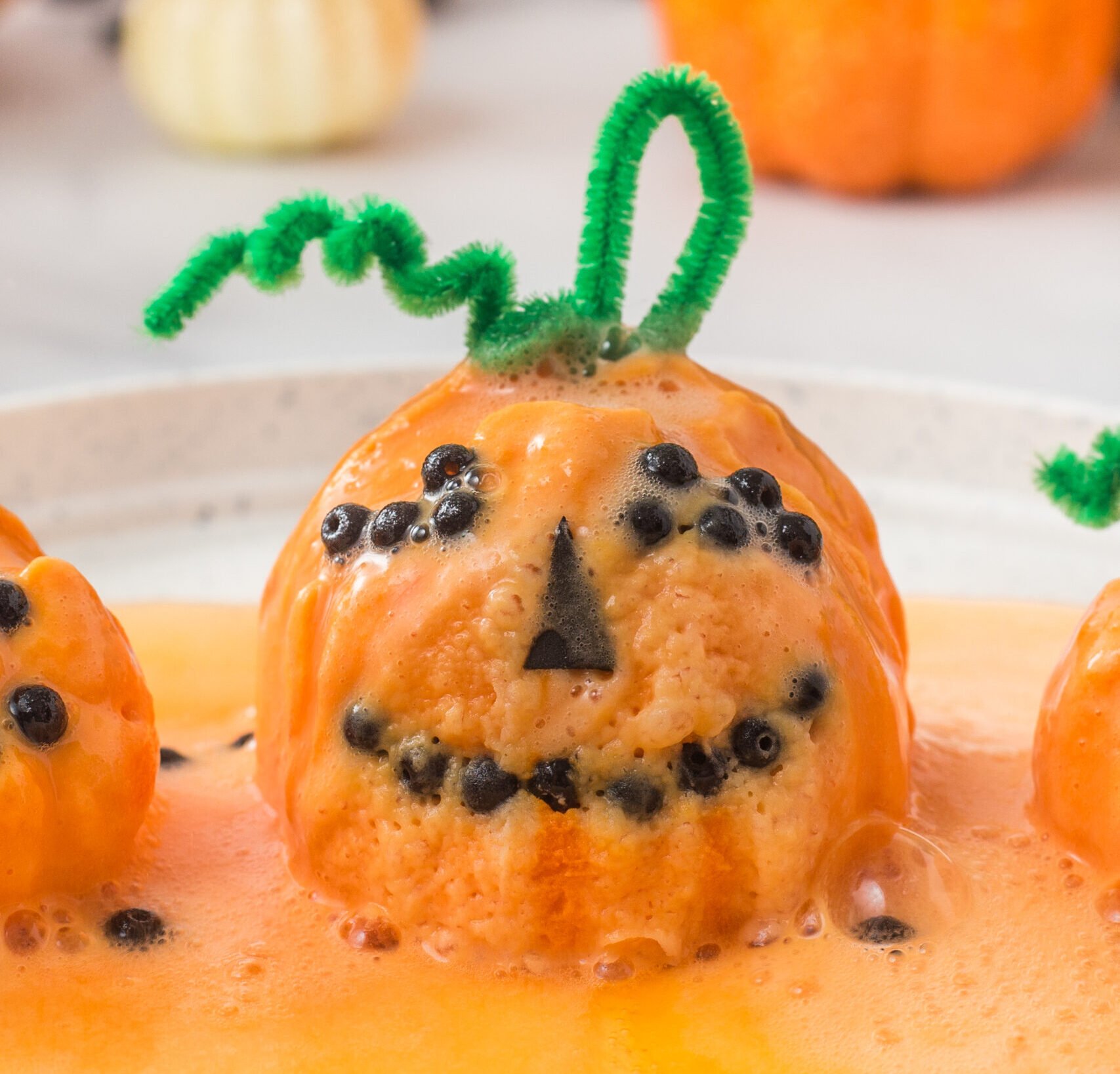 🎃 Melting Pumpkins Science Experiment for October