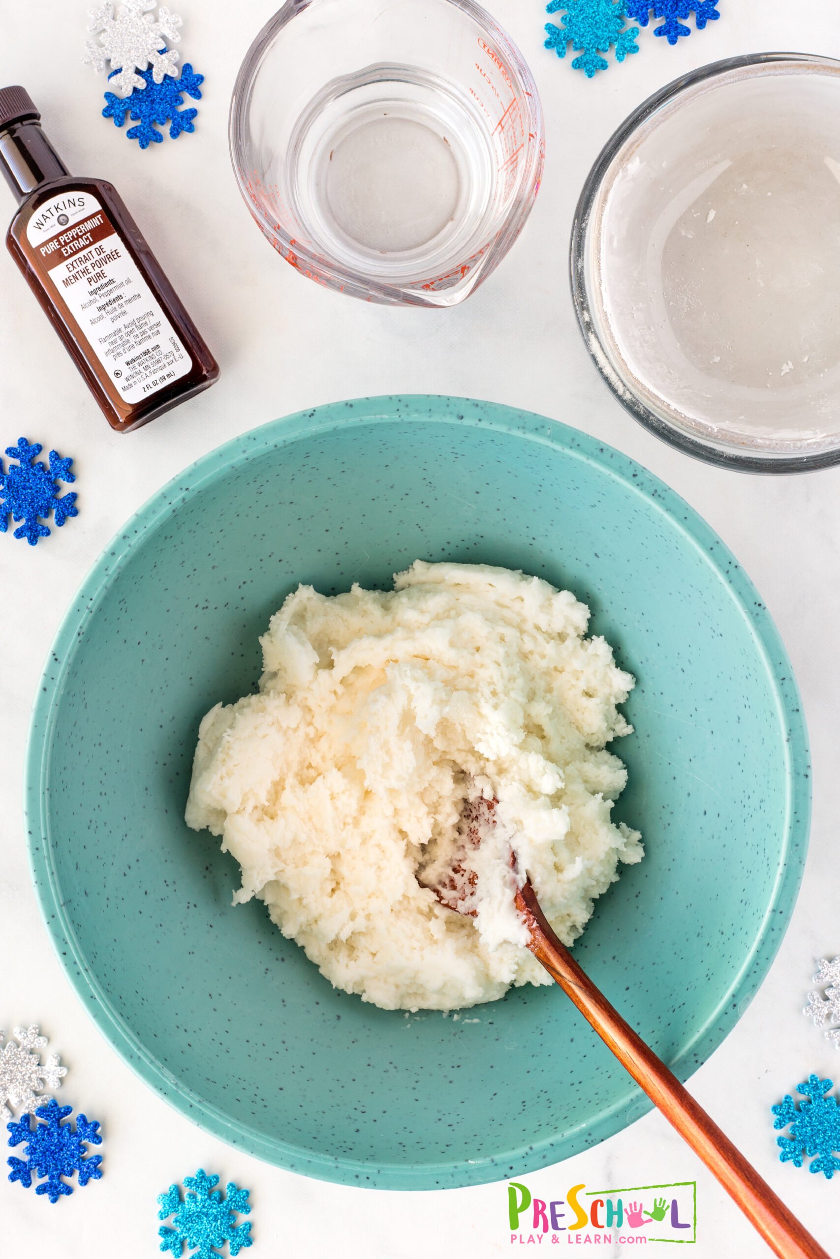 🎄 How Do you Make EASY Snow Clay for Christmas Ornaments