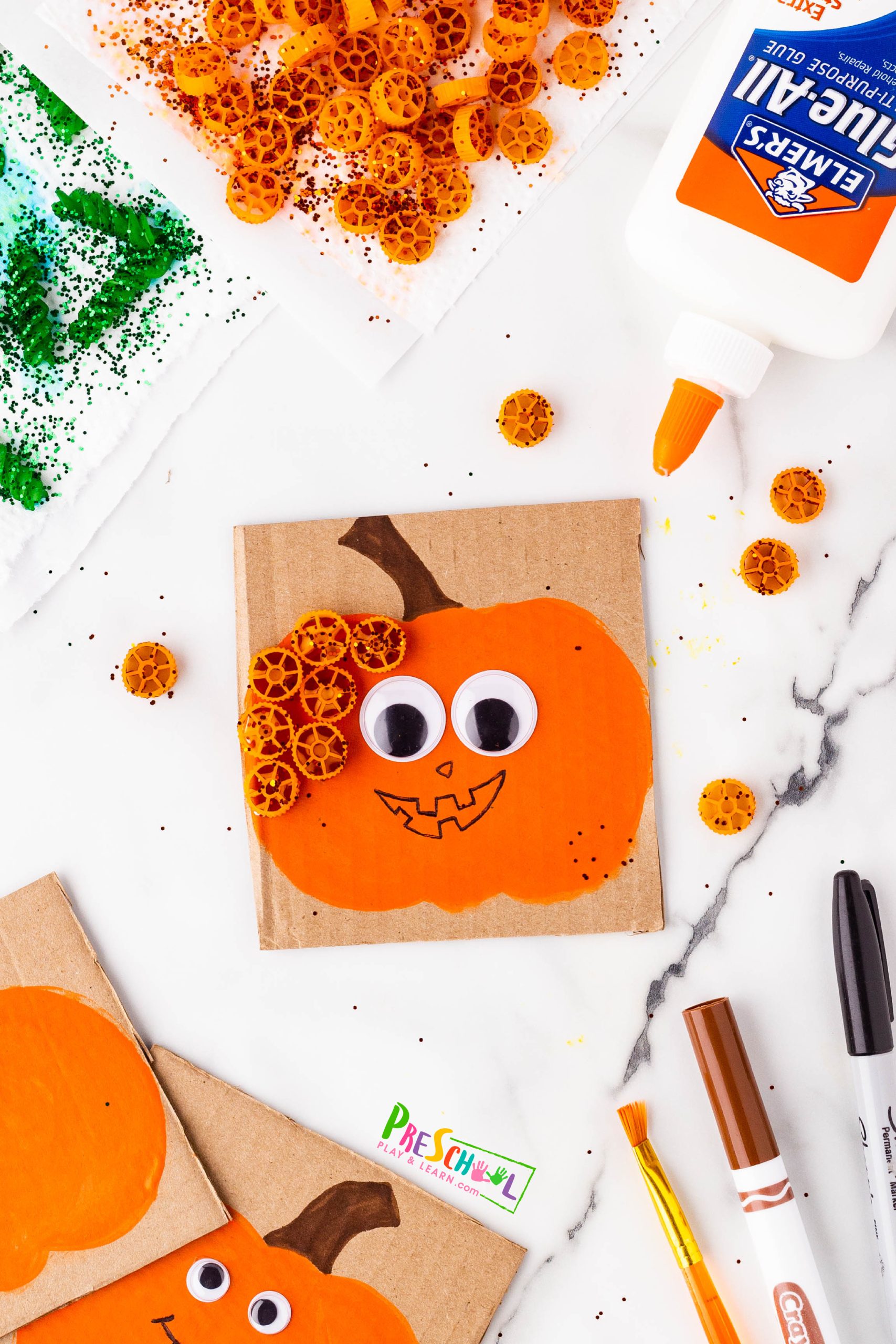 🎃 Simple Pasta Pumpkin Craft for Preschoolers